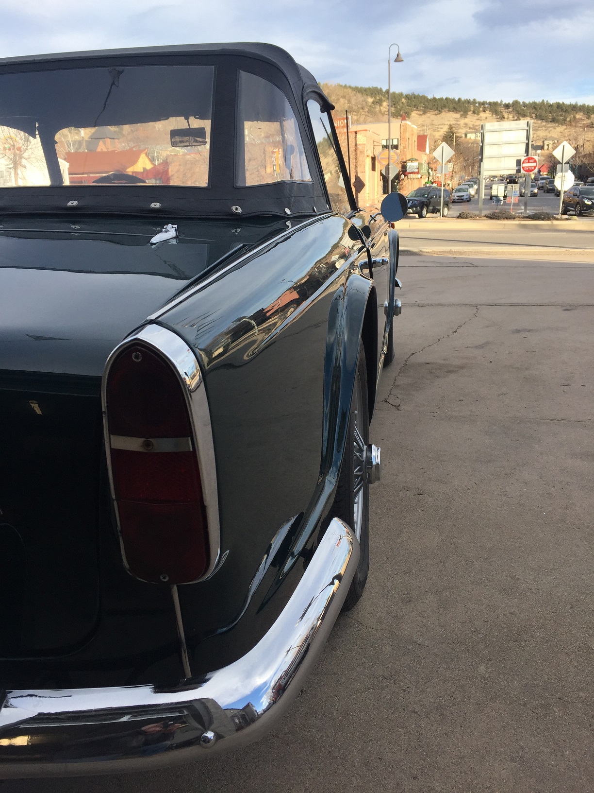 » 1967 Triumph TR4A – Sold Vintage Motors of Lyons