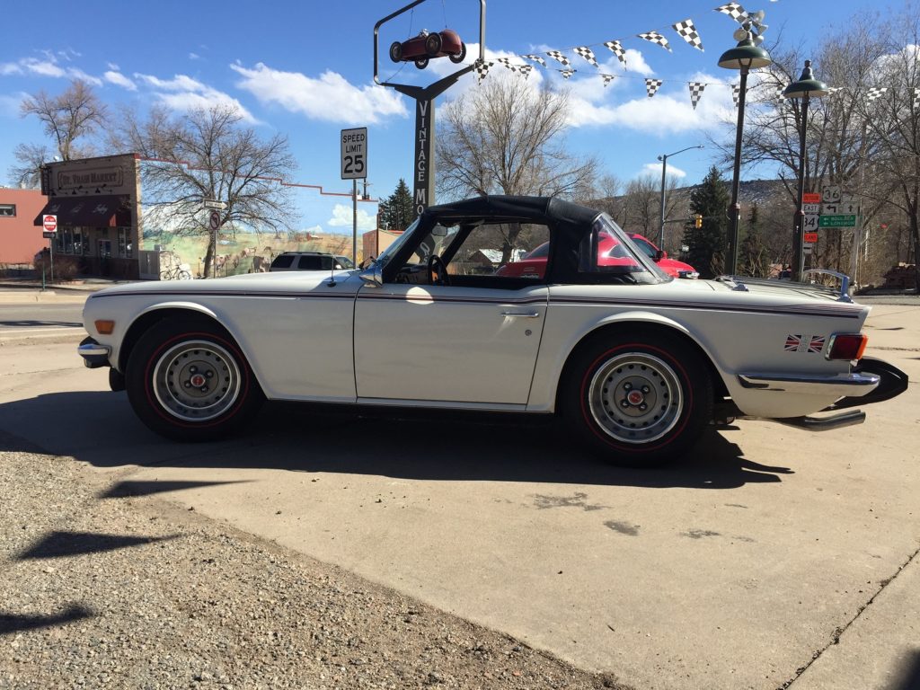 Vintage Motors of Lyons